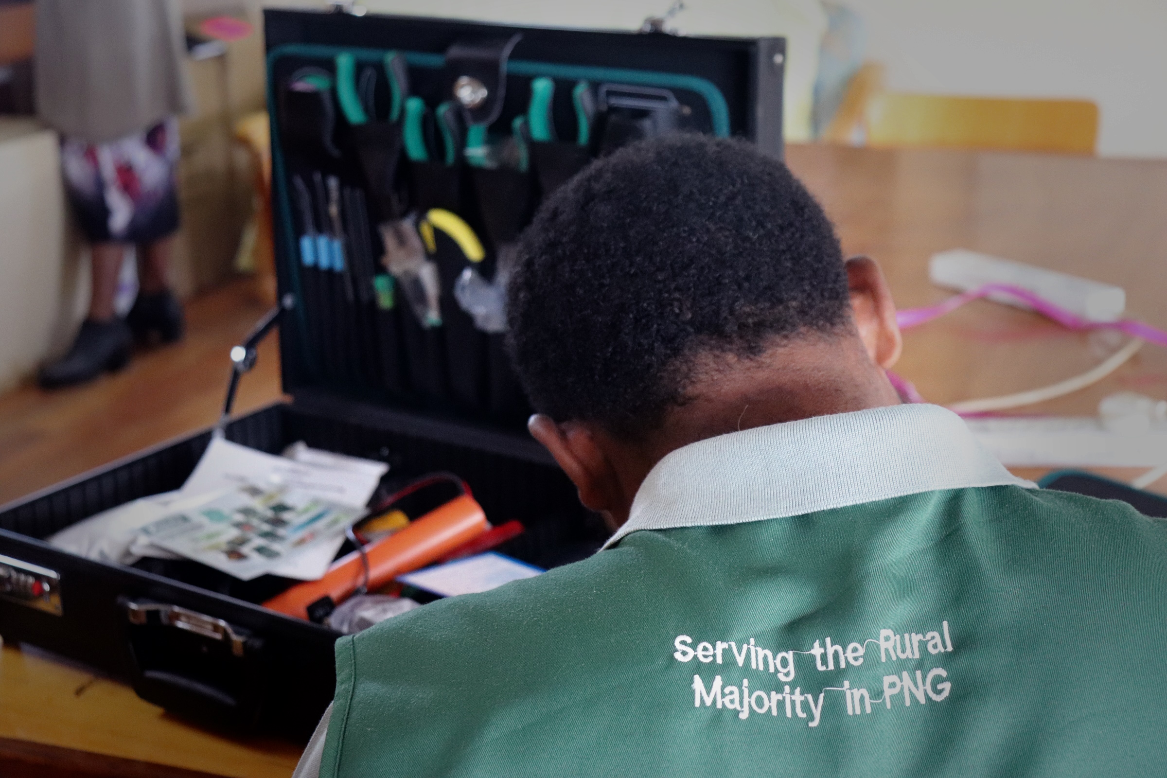 ‘Bridging gaps’: MAF equips rural doctors with essential radio skills | MAF International