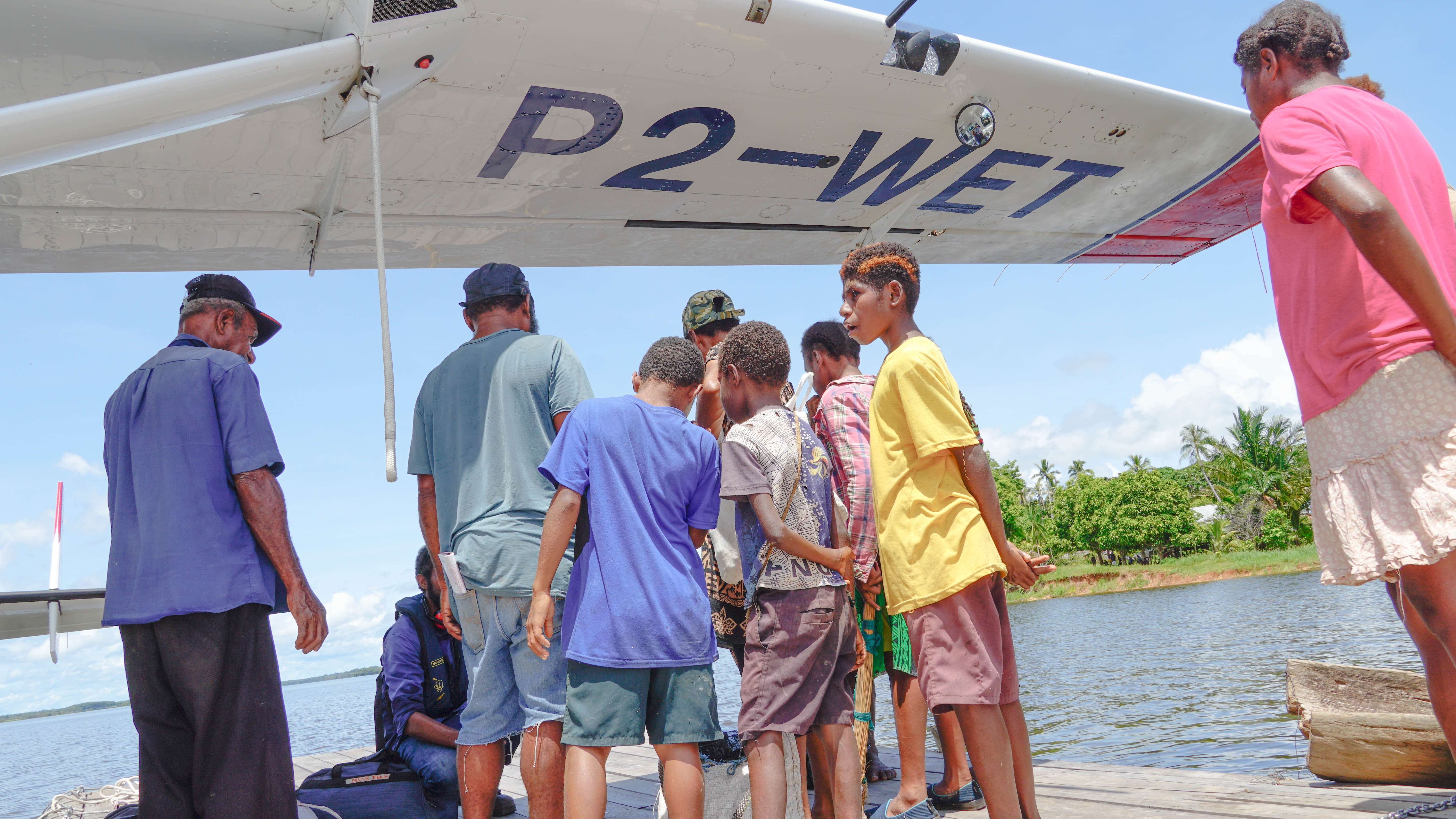 Amphibious aircraft brings hope to remote lake communities | MAF ...